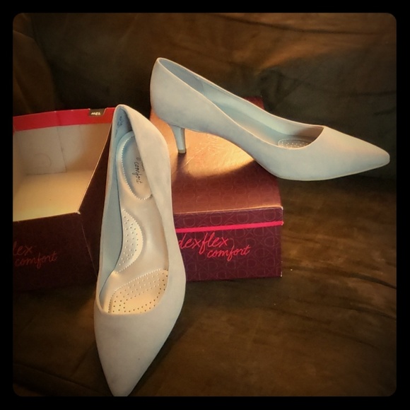 dexflex comfort | Shoes | Brand New Faux Suede Grey Pumpssize 3w | Poshmark